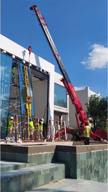 Typical attachments and lifting devices used with Spider Cranes ...